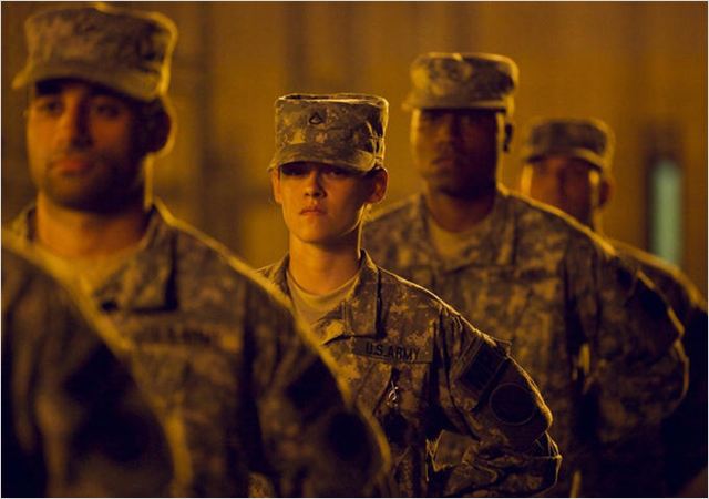 THE GUARD (CAMP X-RAY) (Critique) CEFF 2015 – Les Chroniques de ...