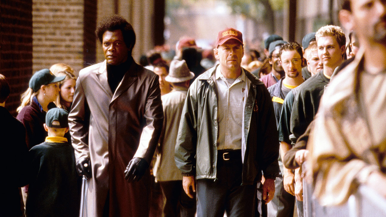 INCASSABLE (Critique) – Les Chroniques de Cliffhanger & Co