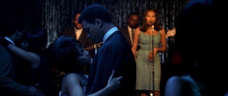 ALI (Critique) – Les Chroniques de Cliffhanger & Co