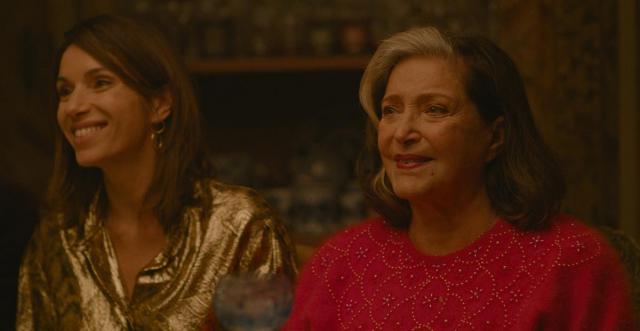 ROSE (Critique) – Les Chroniques de Cliffhanger & Co