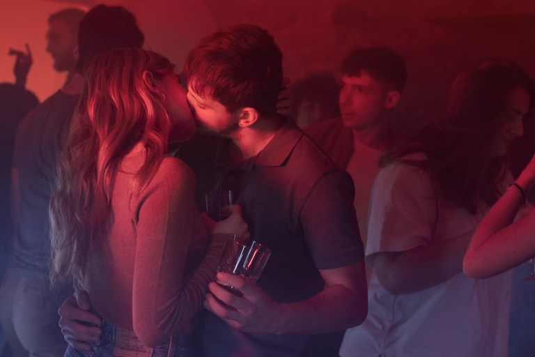 CHIEN DE LA CASSE avec Raphaël Quenard (Concours) 3 DVD à gagner – Les Chroniques de Cliffhanger ...