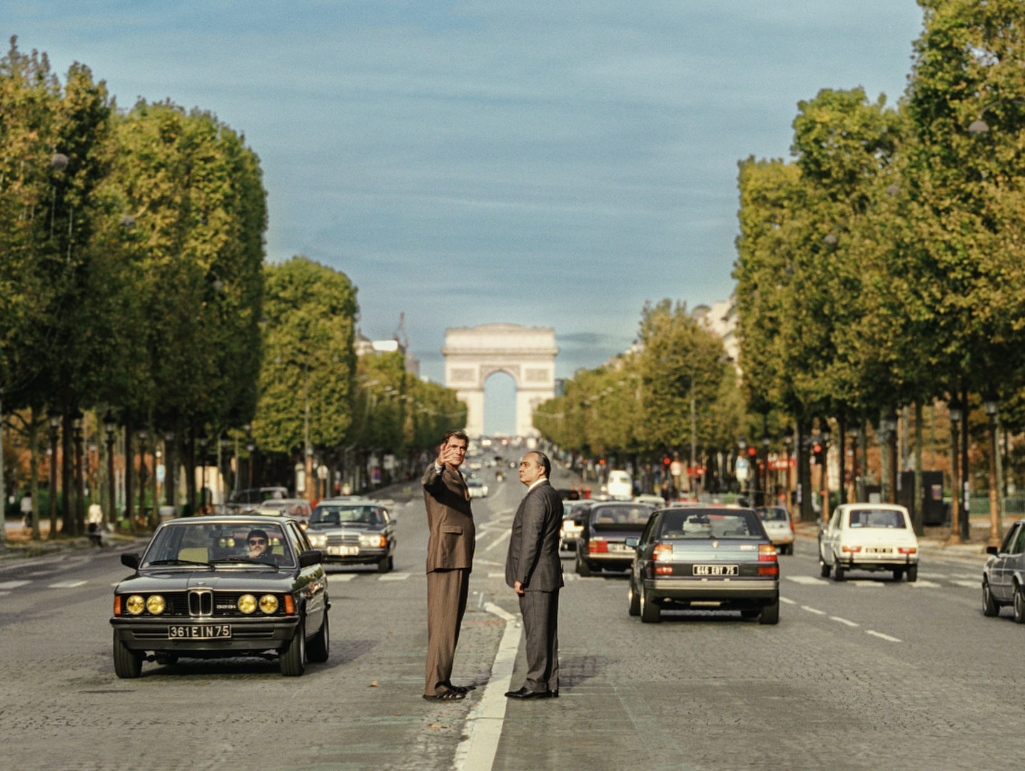 L’INCONNU DE LA GRANDE ARCHE (Critique) – Les Chroniques de Cliffhanger ...