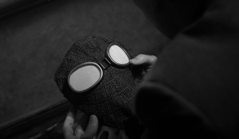 SPIDER-NOIR (Critique Saison 1) Loin d’être décevant mais pas l ...